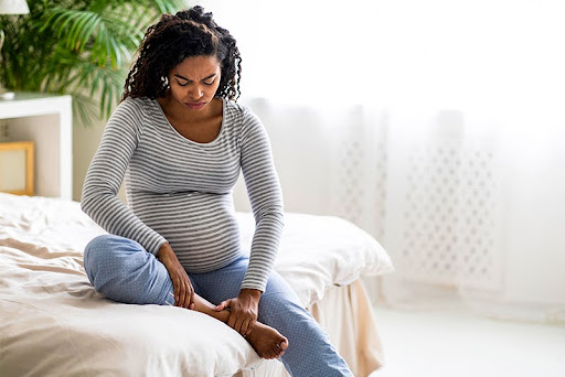 Swollen Feet And Ankles During Pregnancy Sneakpeek